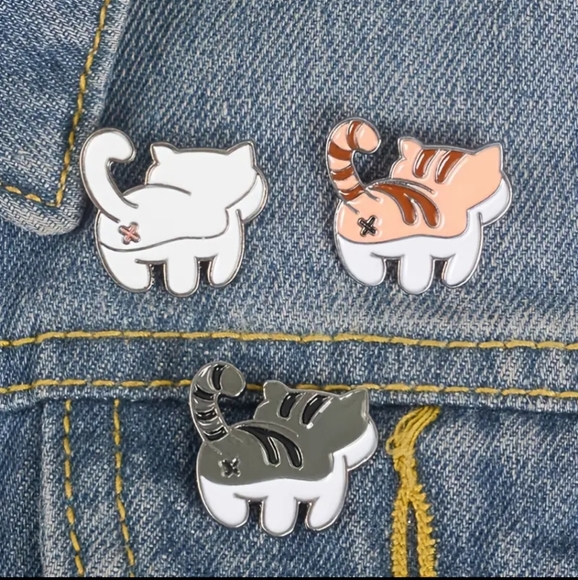Accessories | New Cute Cat Butt Pins | Poshmark